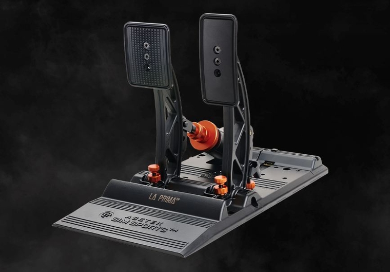 Best Sim Racing Setup to Feel Like You’ve Left Earth in 2025