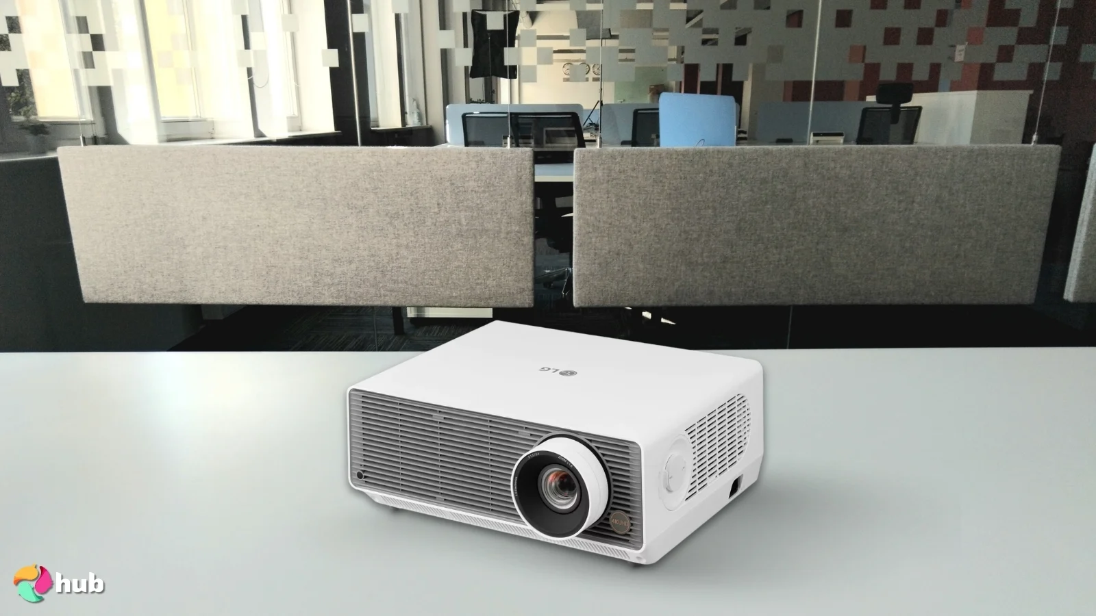 Best Outdoor Projector: 11 Best Picks for 2026 | Eneba Hub
