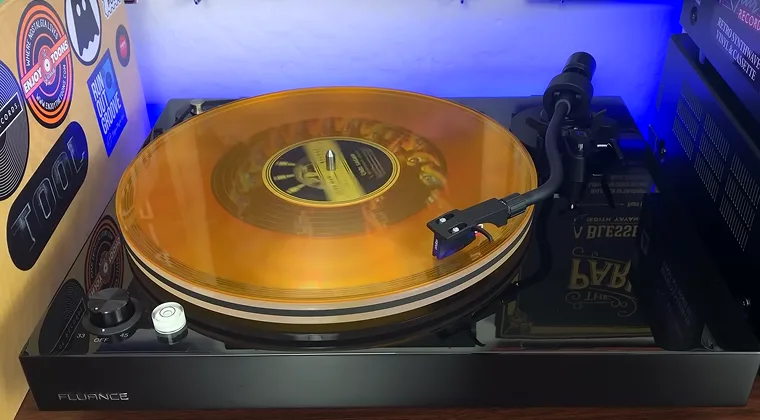 How Do Record Players Work